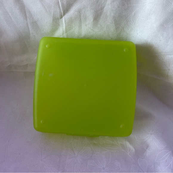 Tupperware | Kitchen | Tupperware Sandwich Container | Poshmark